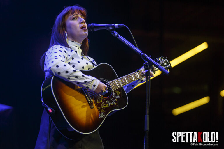 Sam Fender in concerto alla ChorusLife Arena di Bergamo (fotogallery ...